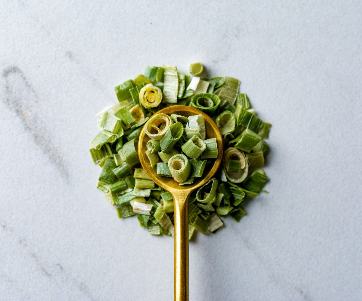 Freeze Dried Scallions, Dry Green Onion Seasoning | Savory Spice